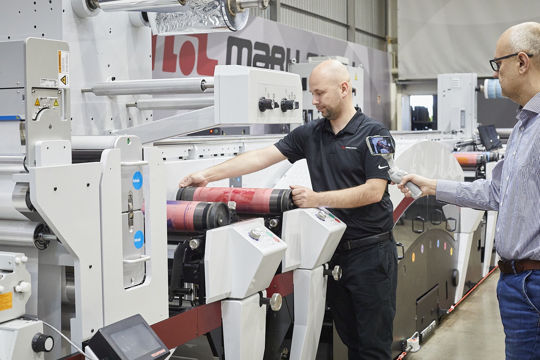 Hybrid-Technologie – auf dem Weg zum Erfolg | Etiketten-Labels