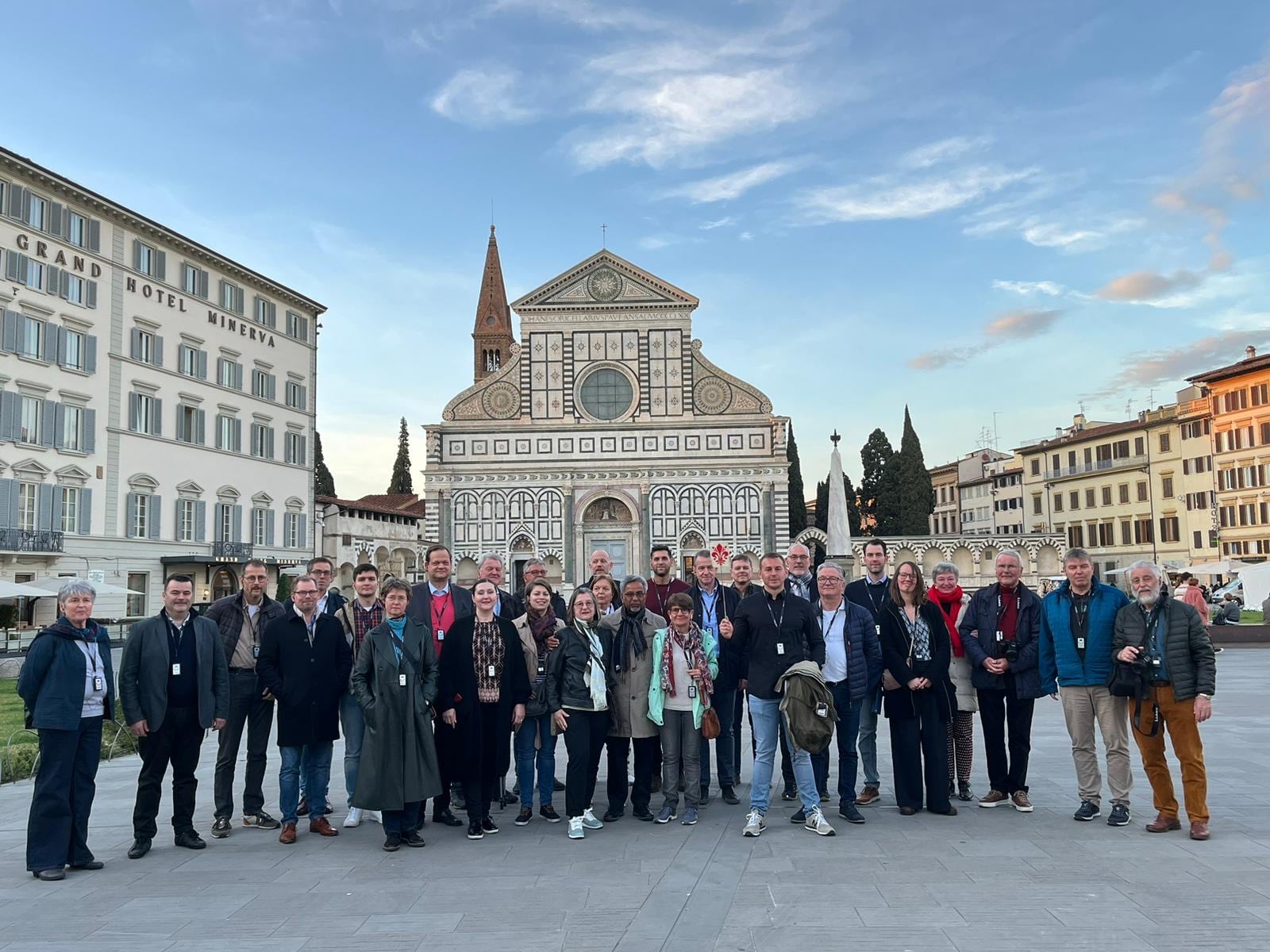 VskE-Arbeitsausschuss besuchte die Bobst-Produktion in Florenz ...