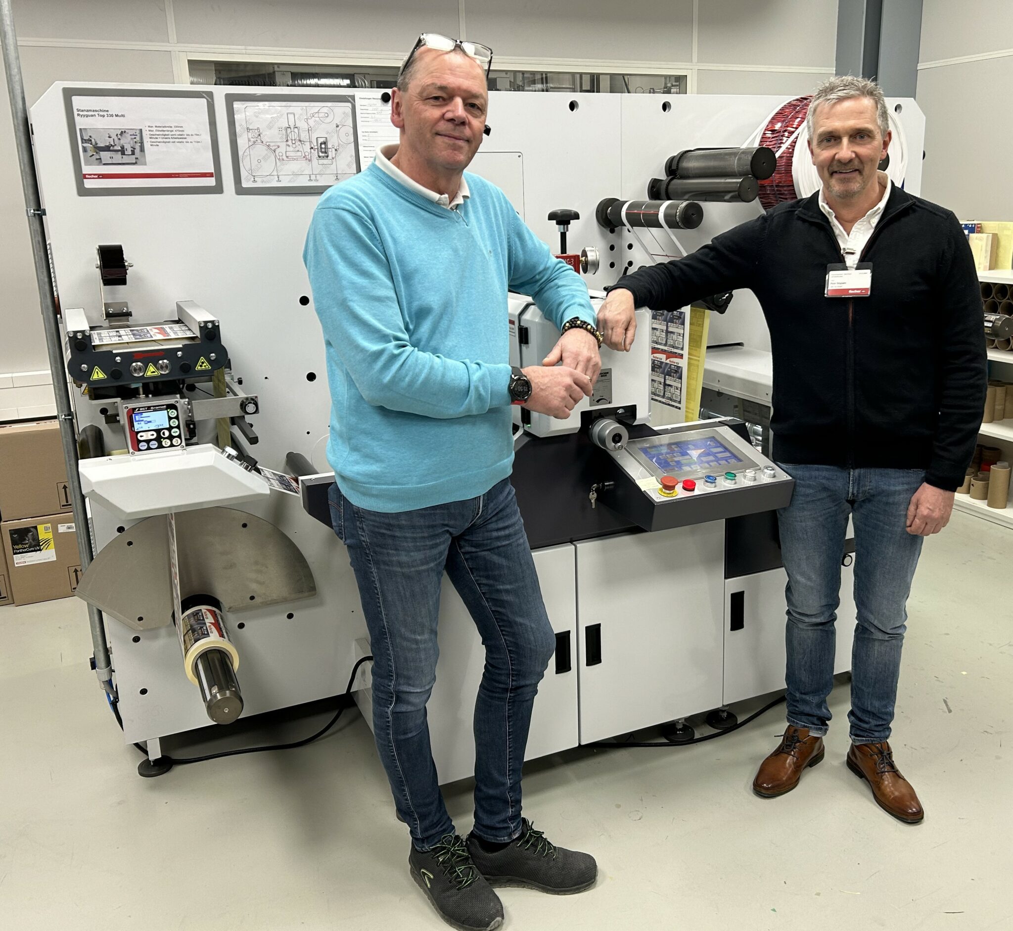 fischerwerke - mit neuer Maschine maximale Flexibilität | Etiketten-Labels