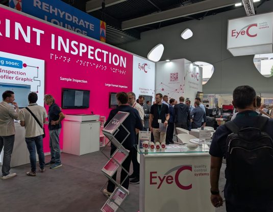 EyeC zeigte umfassende KI-Anwendungen | Etiketten-Labels